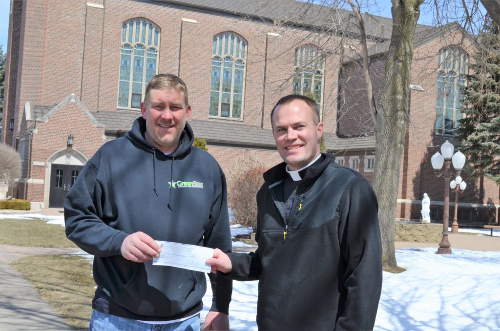 Steven Jude wins big at St. Timothy Auction | Maple Lake Messenger