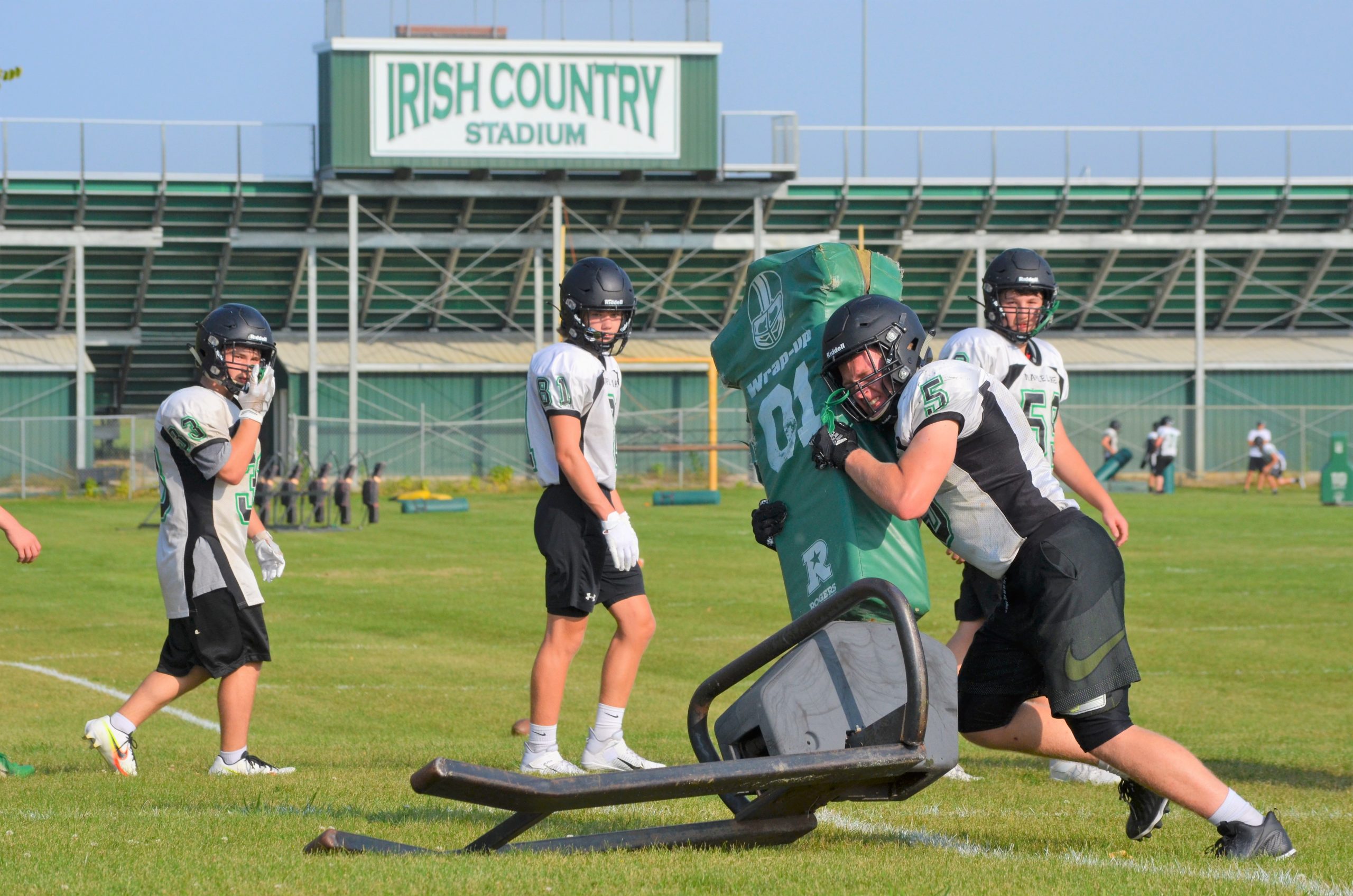 Volleyball, football are back with limitations | Maple Lake Messenger