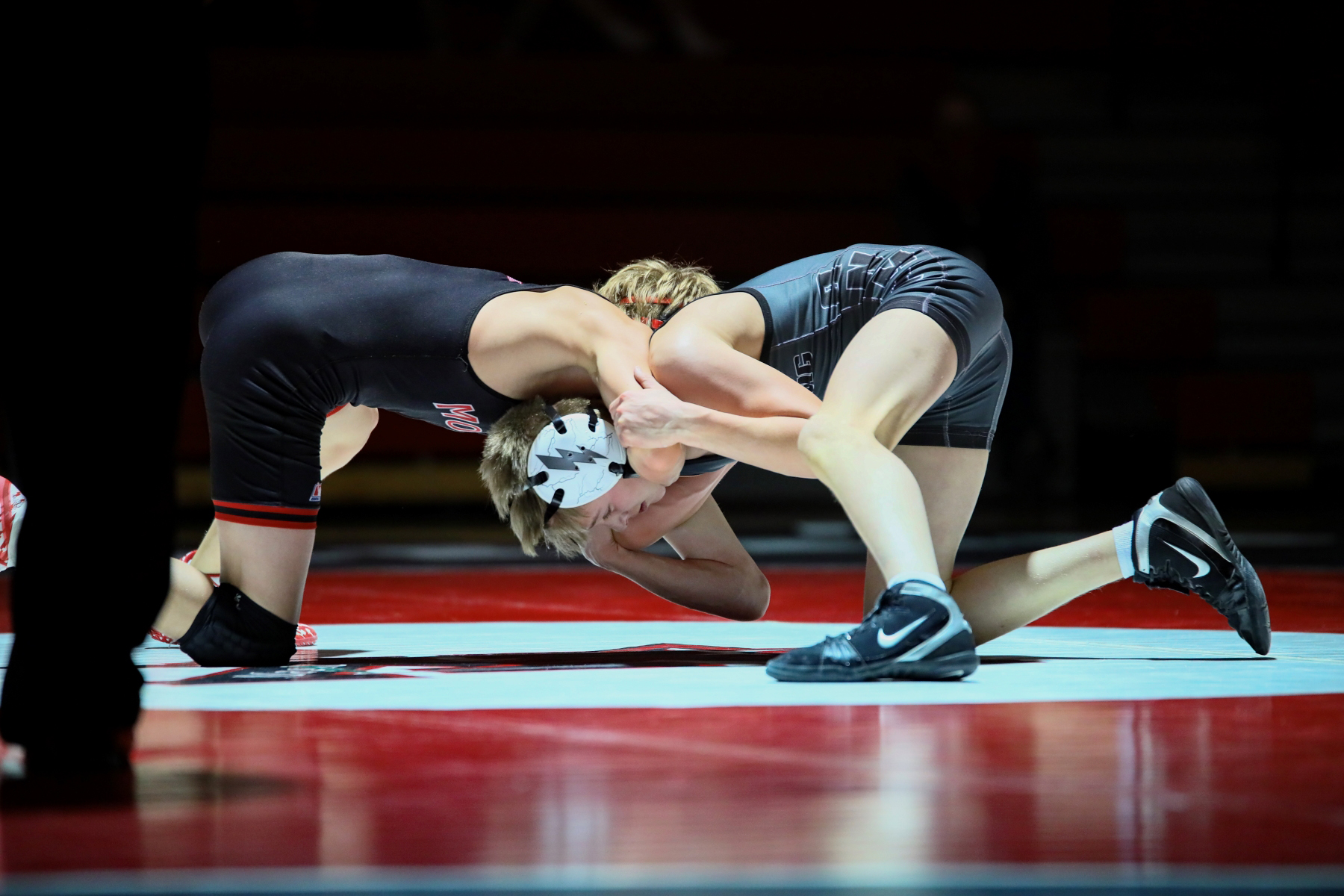 Lightning dominate in three battles | Maple Lake Messenger