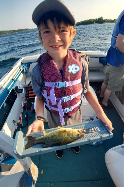 Irish anglers find fishing sweet on Sugar Lake | Maple Lake Messenger