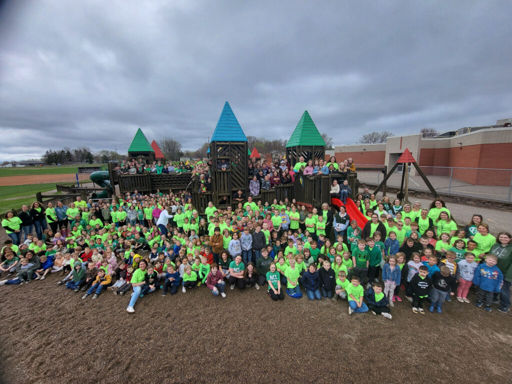 Maple Lake Messenger